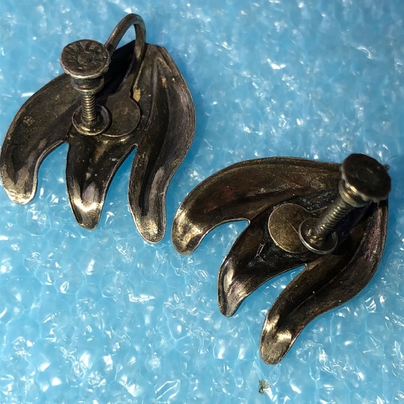Jewelry | Sterling Silver Screw Back Feather Leaves Earrings | Poshmark